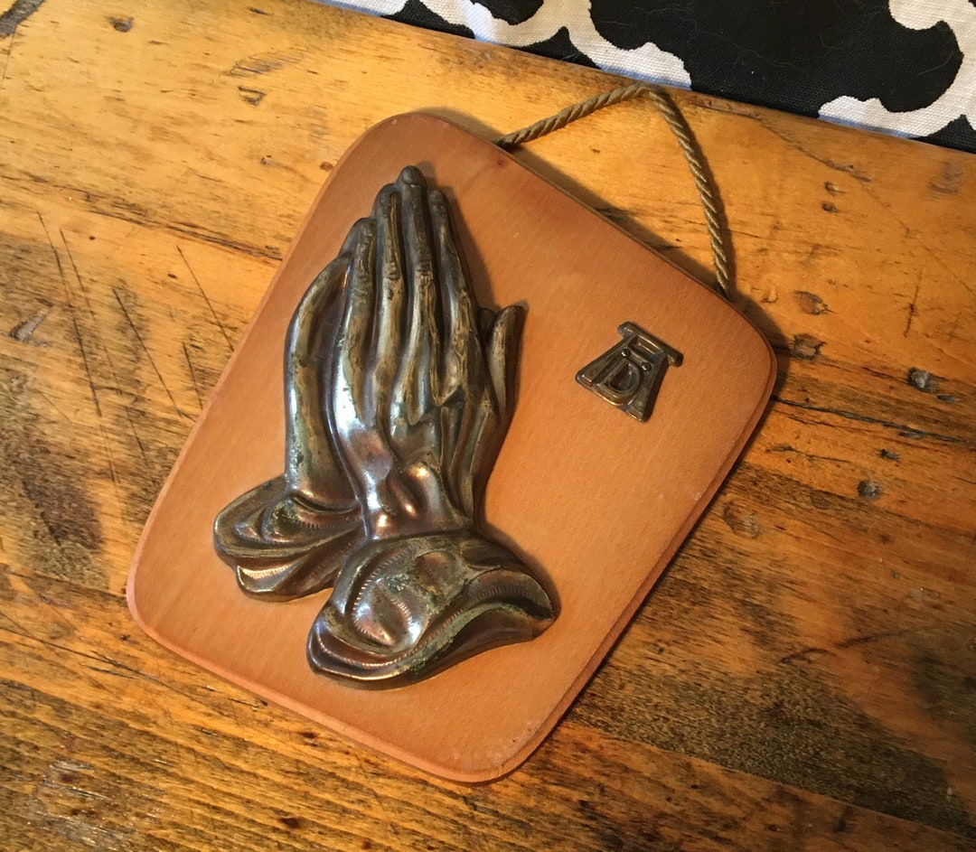 Albrecht Dürer Praying Hands Vintage 1960s Metal and Wood Wall Plaque ...