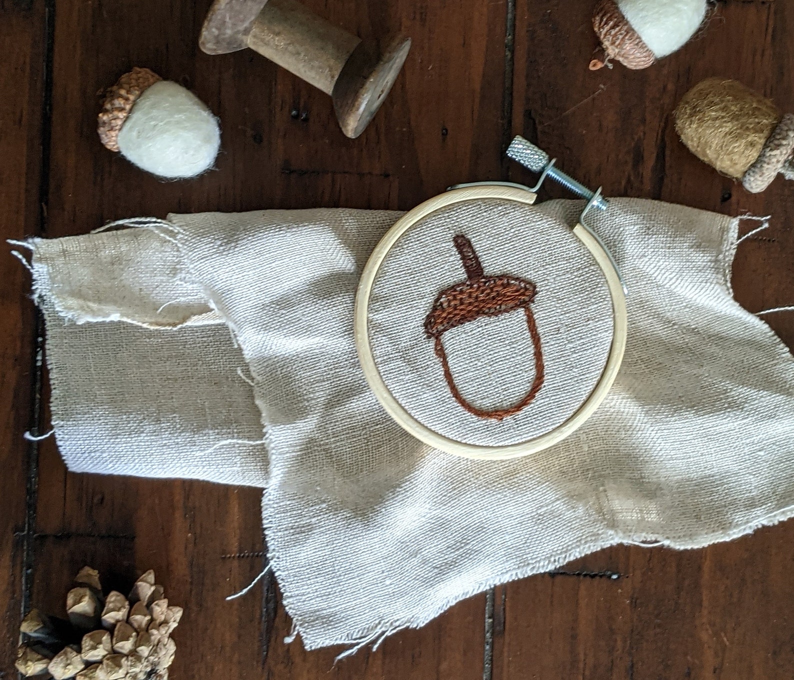 Fall Acorn Hand Embroidery Pattern - Etsy