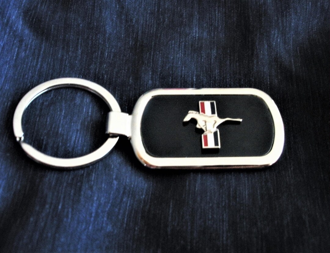 Mustang Black Onyx & Silver Keyring Great Gift for Any Car Enthusiast ...