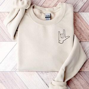 ASL Ily Hand Sign Comfy Sweater, ASL Gift for Friend Sweatshirt, Sign ...