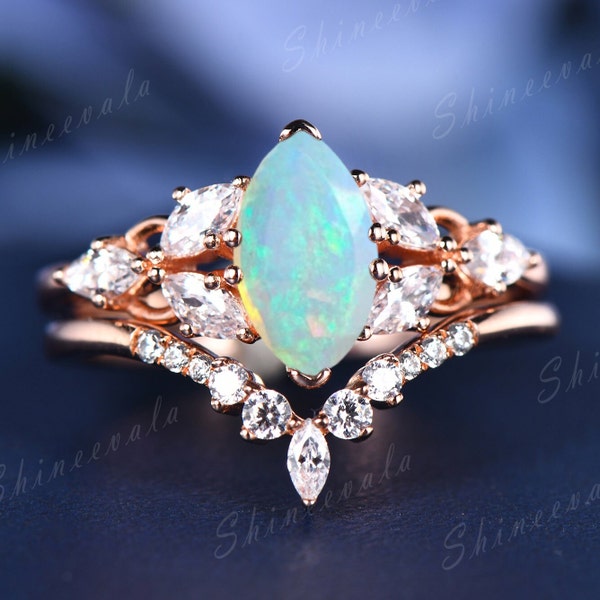 Opal Wedding Ring - Etsy