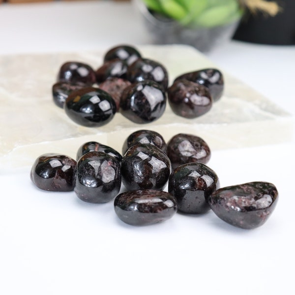 Tumbled Garnet - Etsy