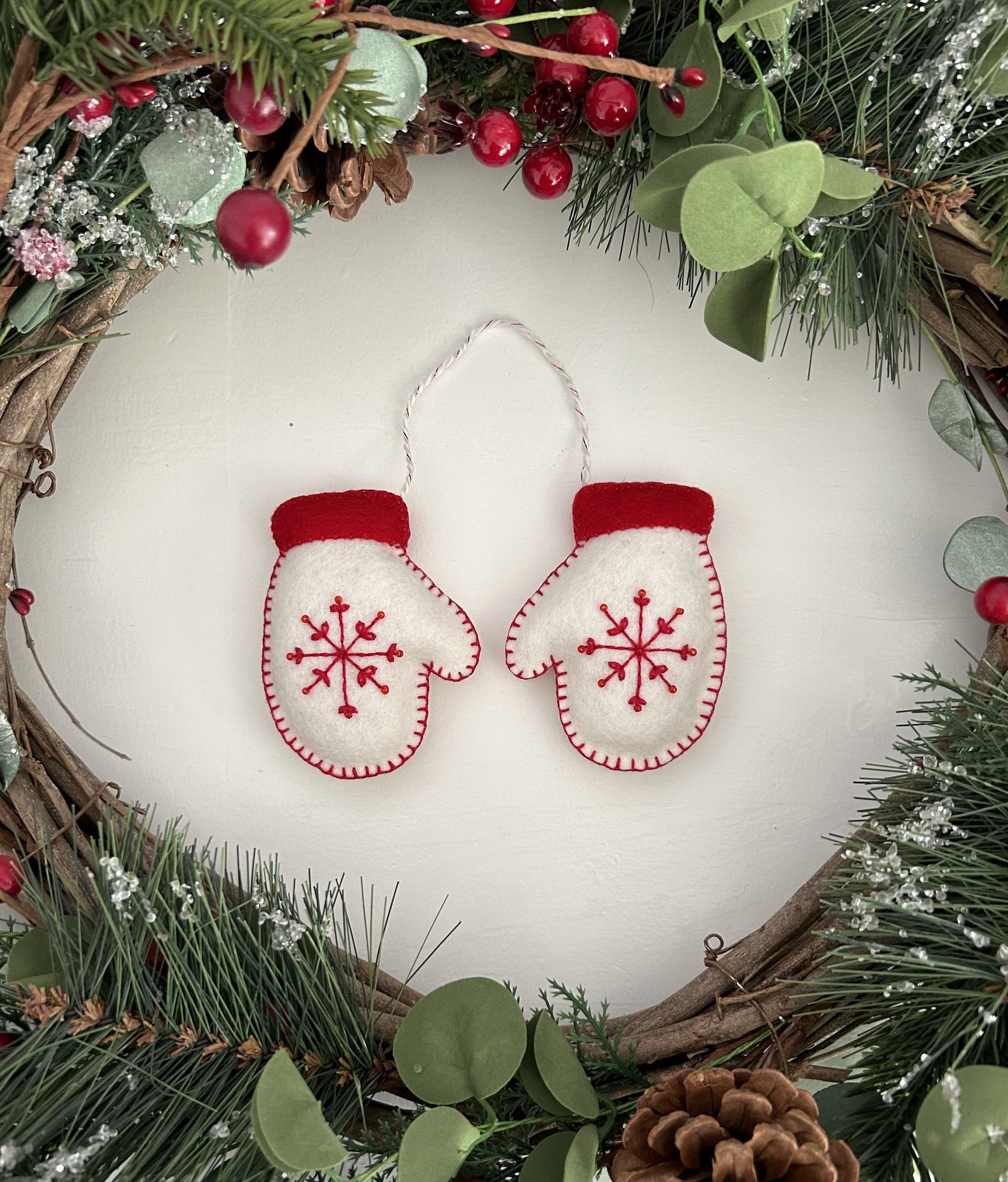 Felt Mitten Ornament - Etsy