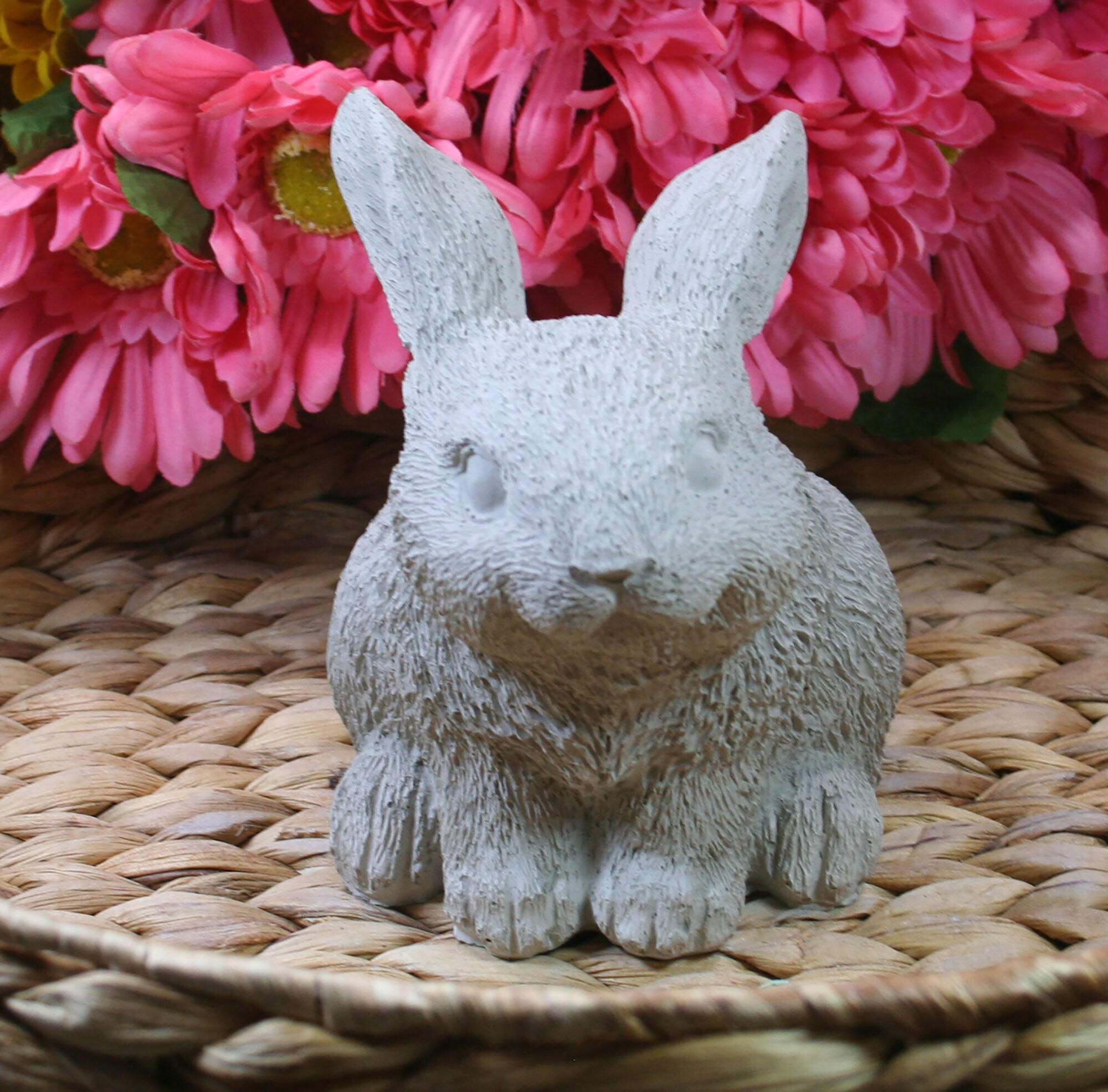 Concrete Bunny Garden Statue, Cement Rabbit Figurine, Garden, Patio ...