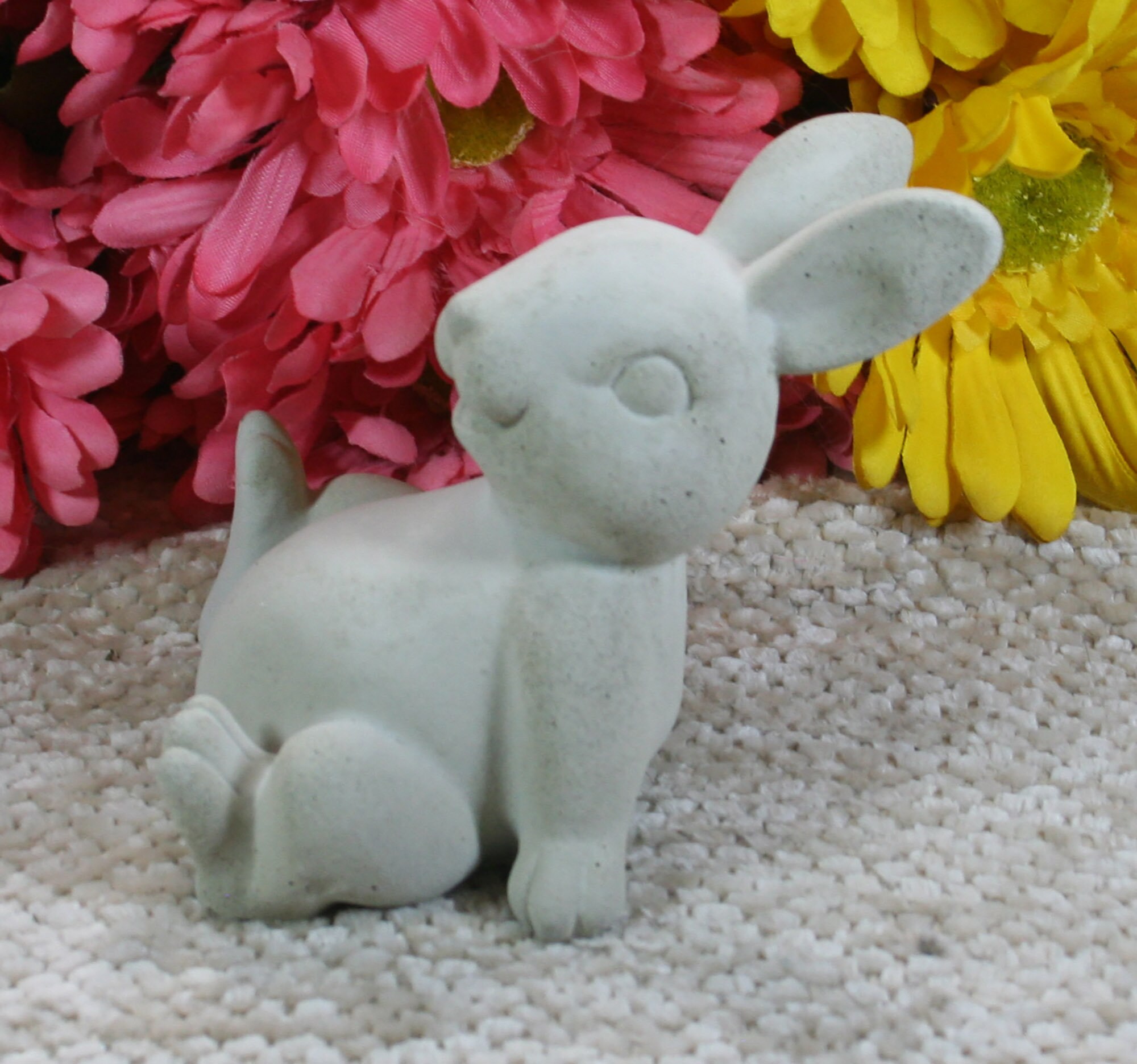 Bunny Rabbit Concrete Garden Statue, Indoors or Outdoors, Home and ...
