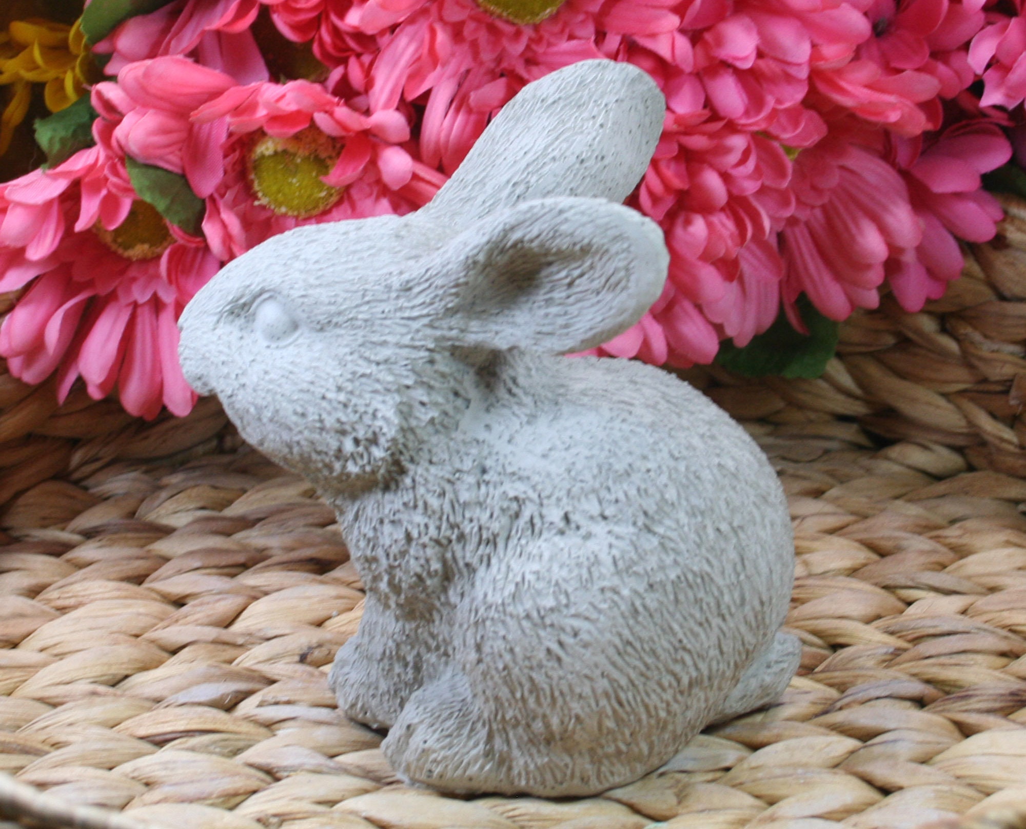 Concrete Bunny Garden Statue, Cement Rabbit Figurine, Garden, Patio ...