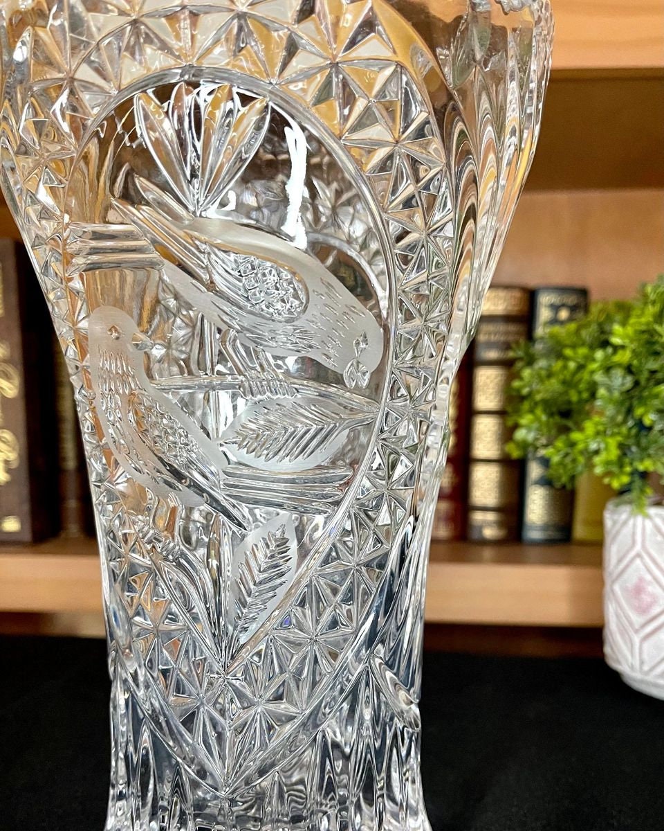 Hofbauer Byrd Collection 10" Vase - Etsy