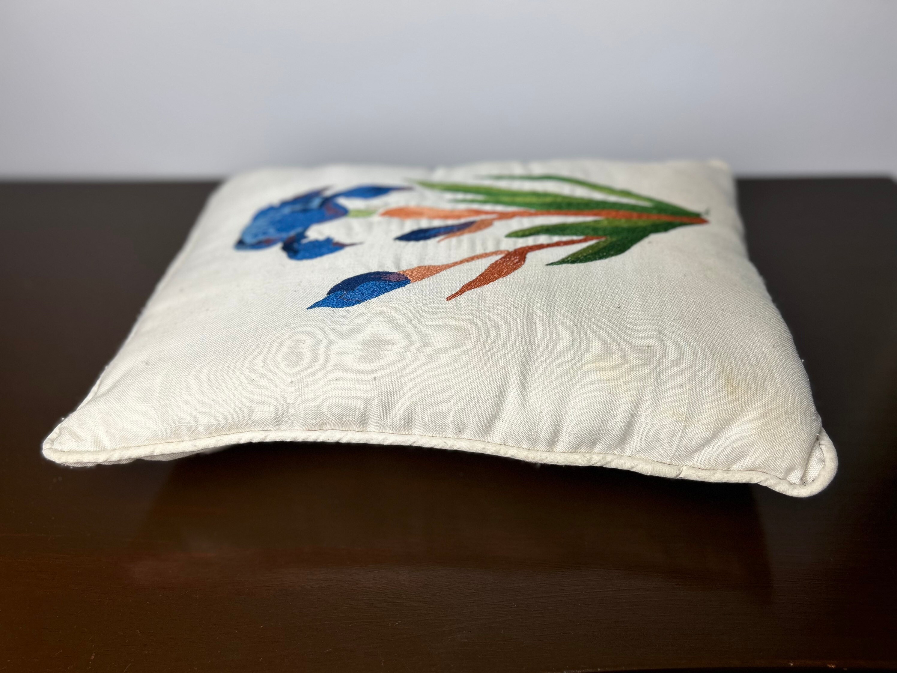 Vintage Japanese Bunka Embroidery Blue Iris Flowers Handmade - Etsy