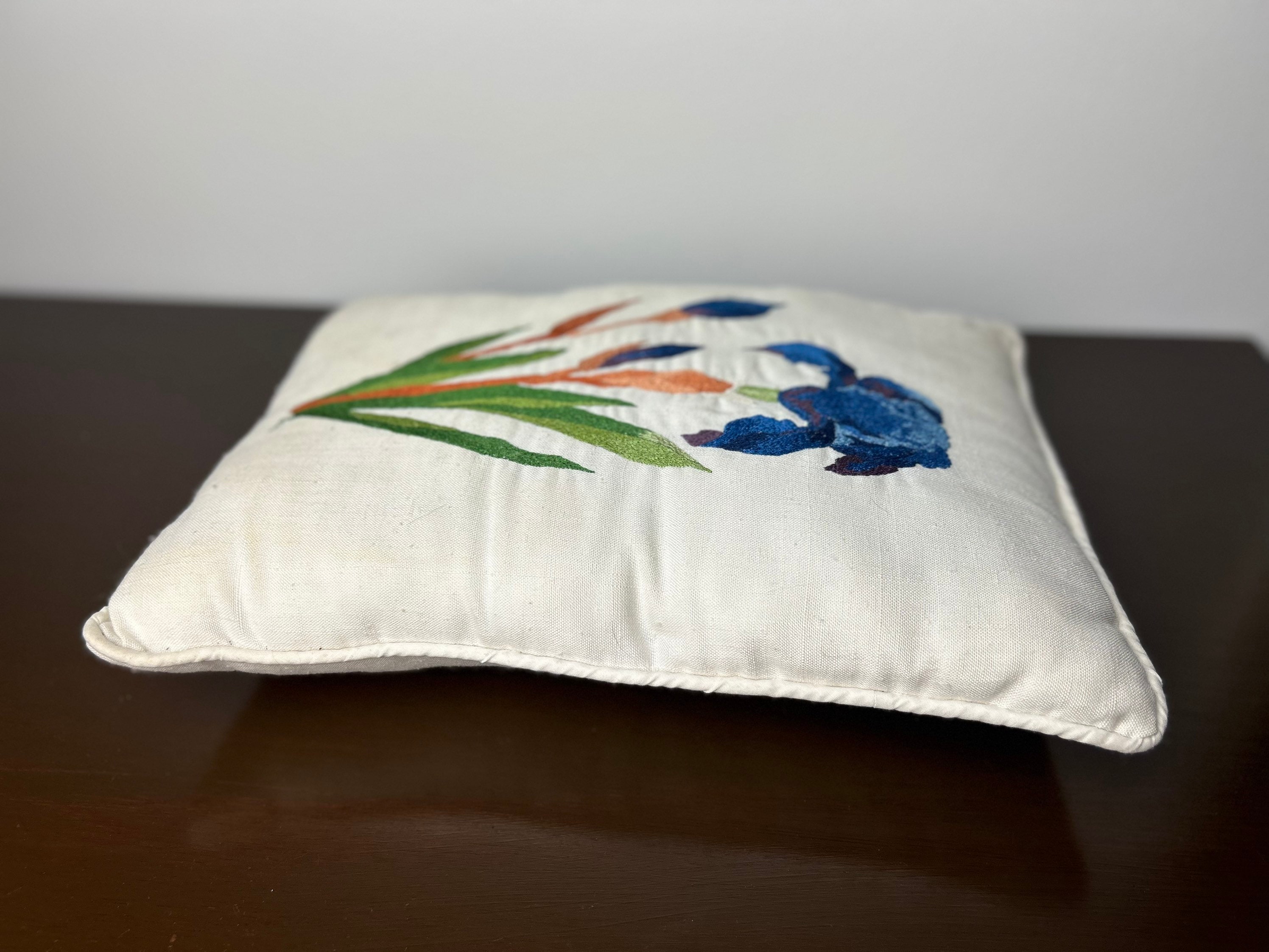Vintage Japanese Bunka Embroidery Blue Iris Flowers Handmade - Etsy