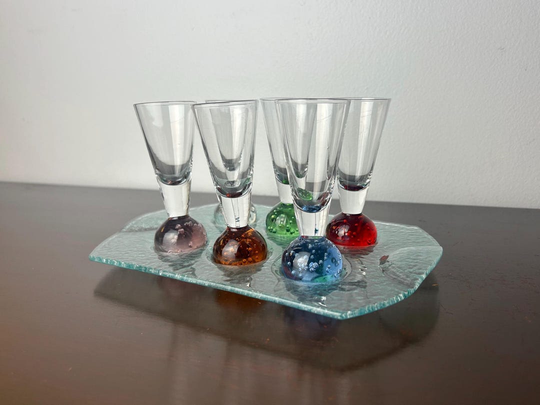 Vintage Contemporary Bubble Round Bottom Shot Glass Set of 6 and Tray ...