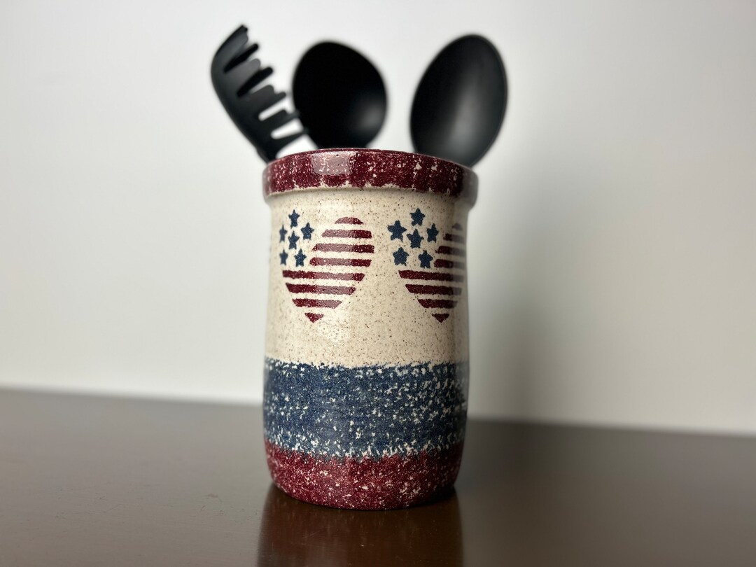 Vintage American Flag Hearts Spongeware Speckled Ceramic Utensil Holder ...