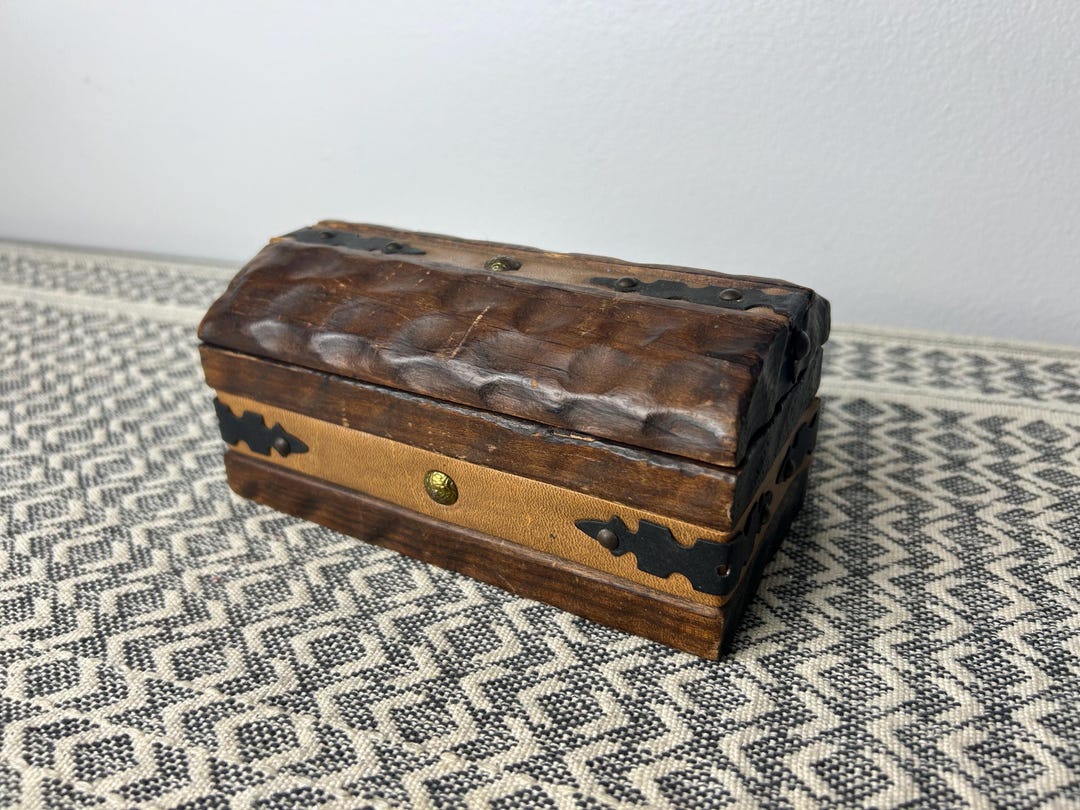 Vintage Spanish Carved Wood & Leather Jewelry Treasure Chest Trunk ...