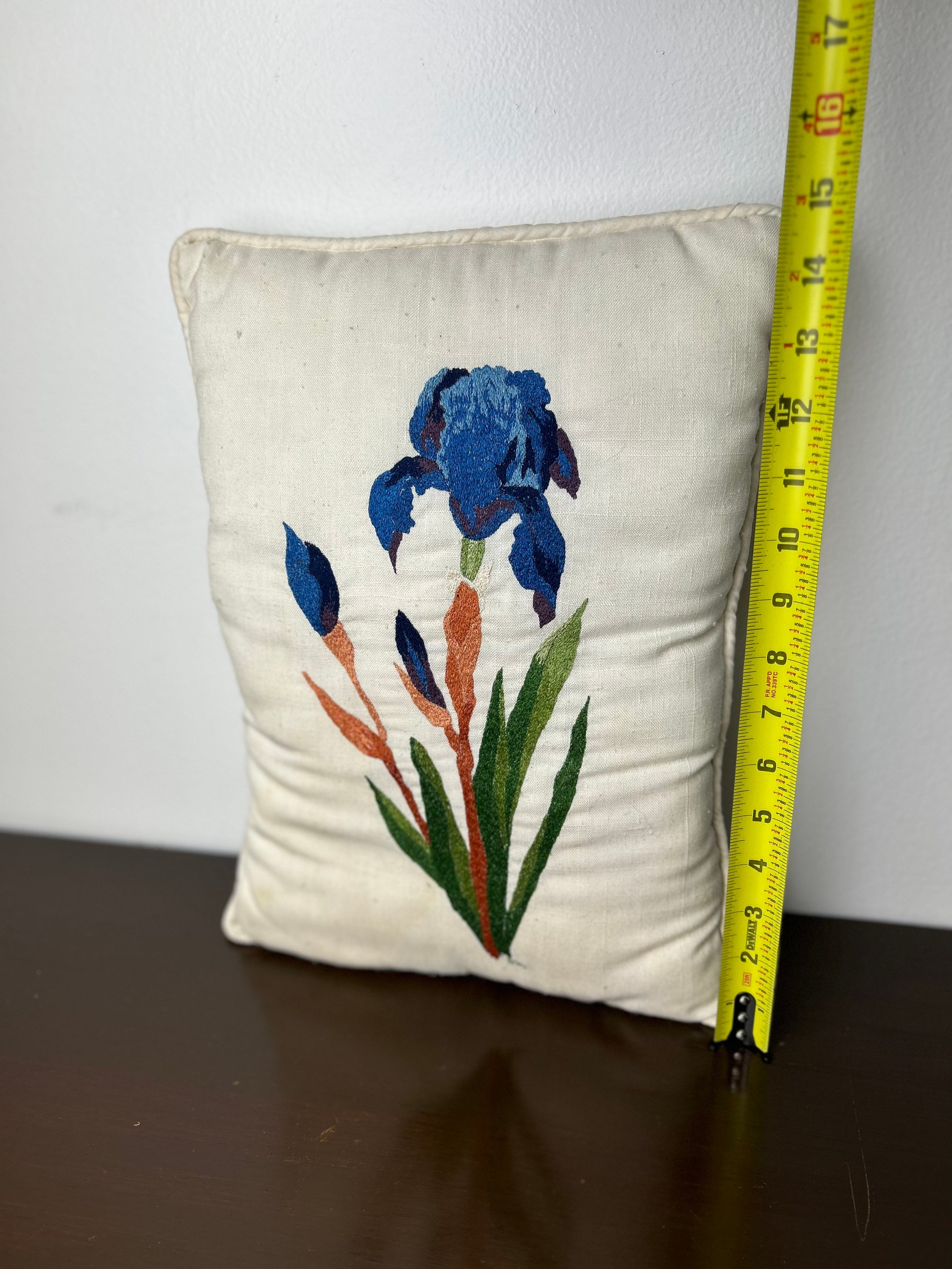 Vintage Japanese Bunka Embroidery Blue Iris Flowers Handmade - Etsy