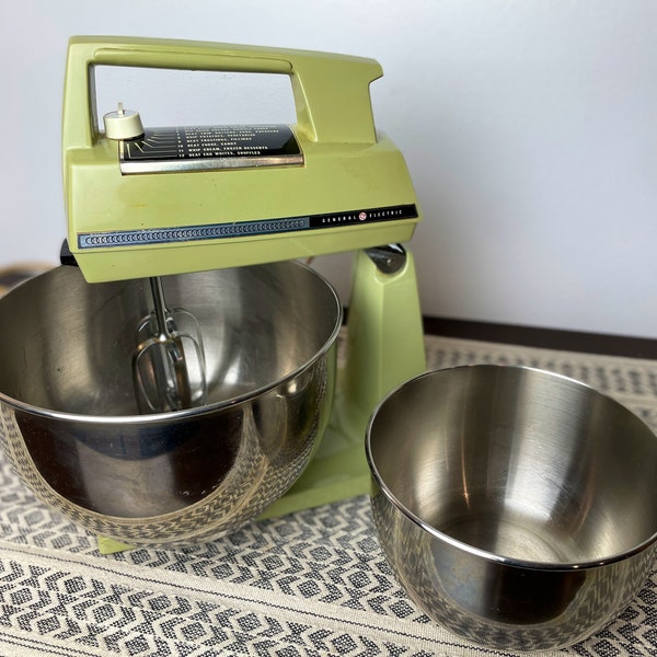 Vintage Stand Mixer - Etsy