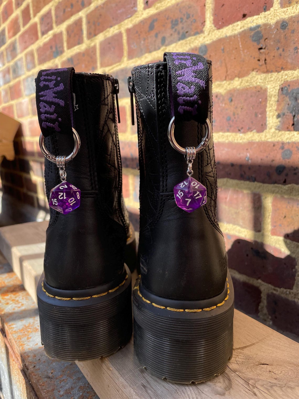 D20 Boot Charm - Etsy
