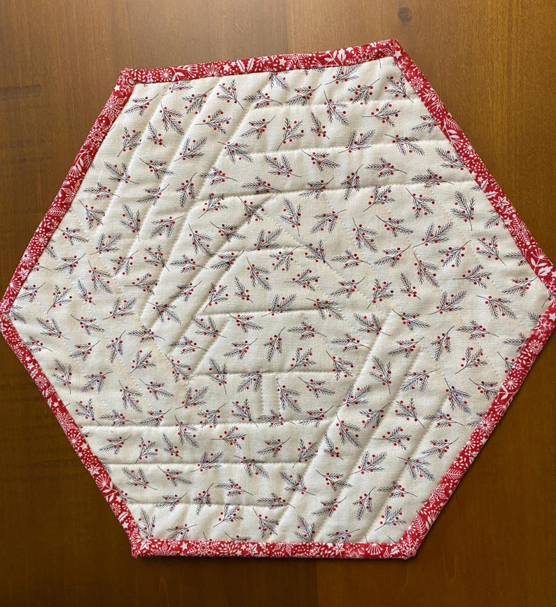 Hexagon Christmas Tree Table Topper - Etsy