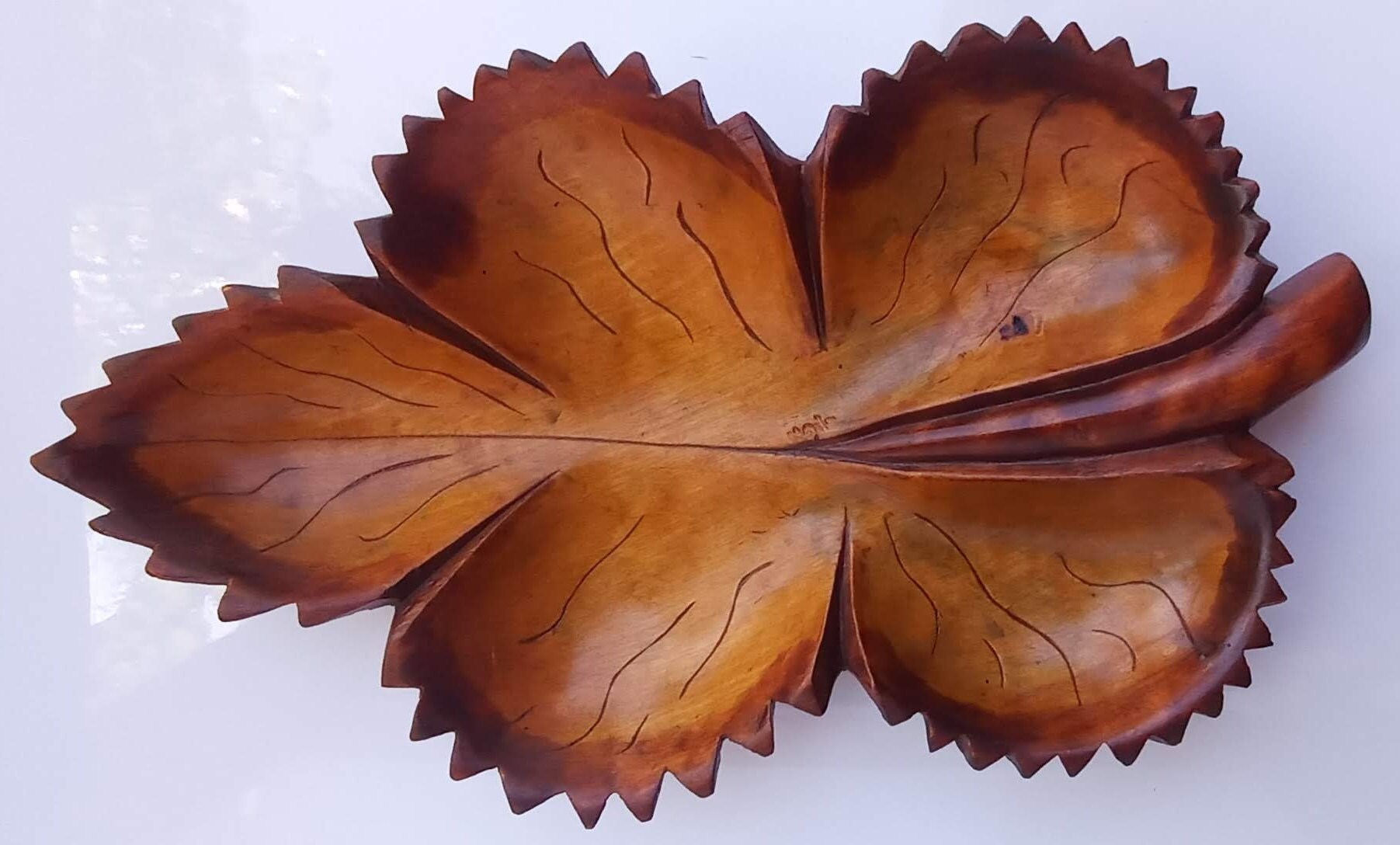 Vintage Wooden Carved Maple Leaf Tray - Etsy