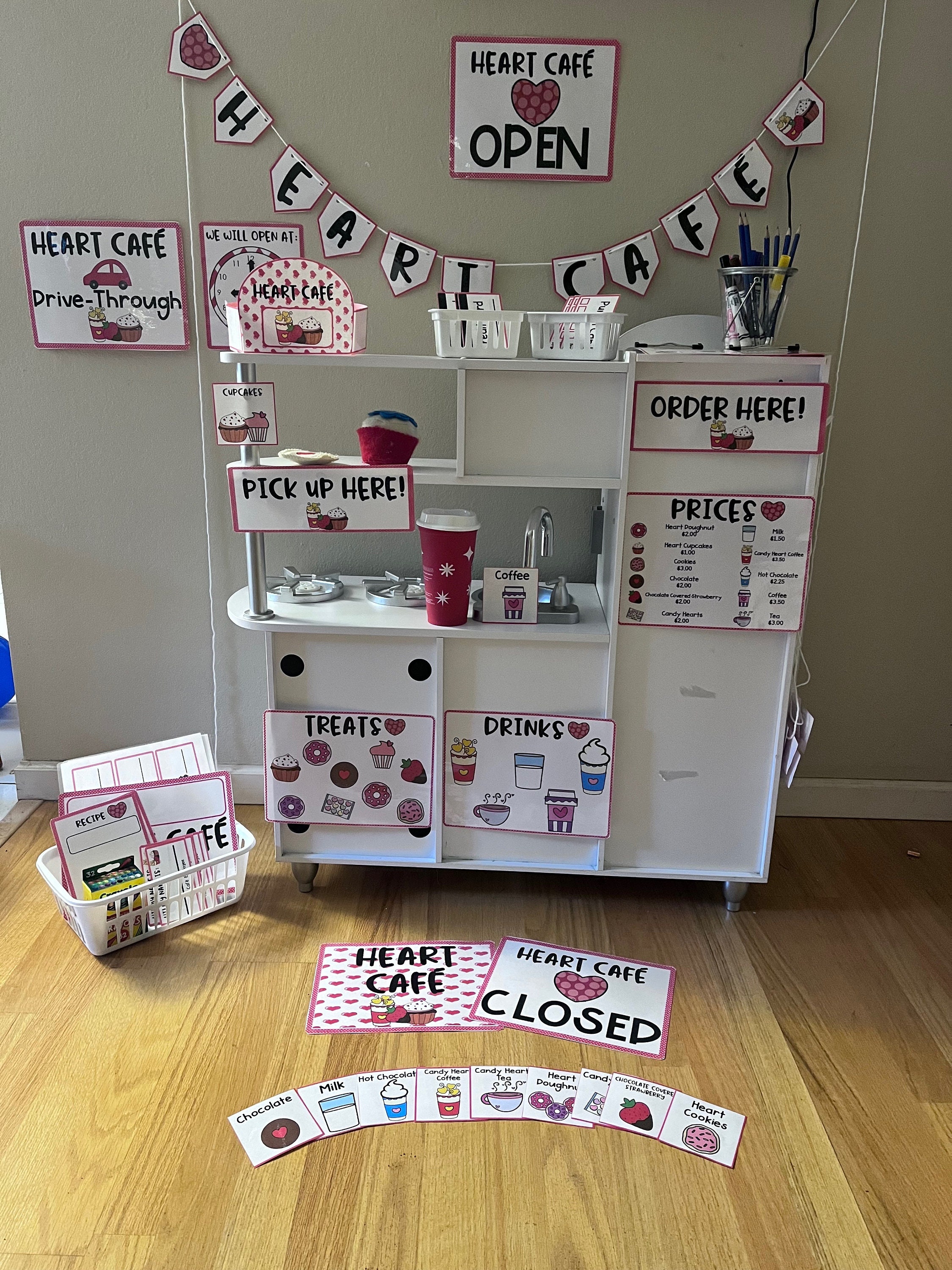 Valentine's Day Dramatic Play Set, Heart Cafe Play, Pretend Play Coffee ...