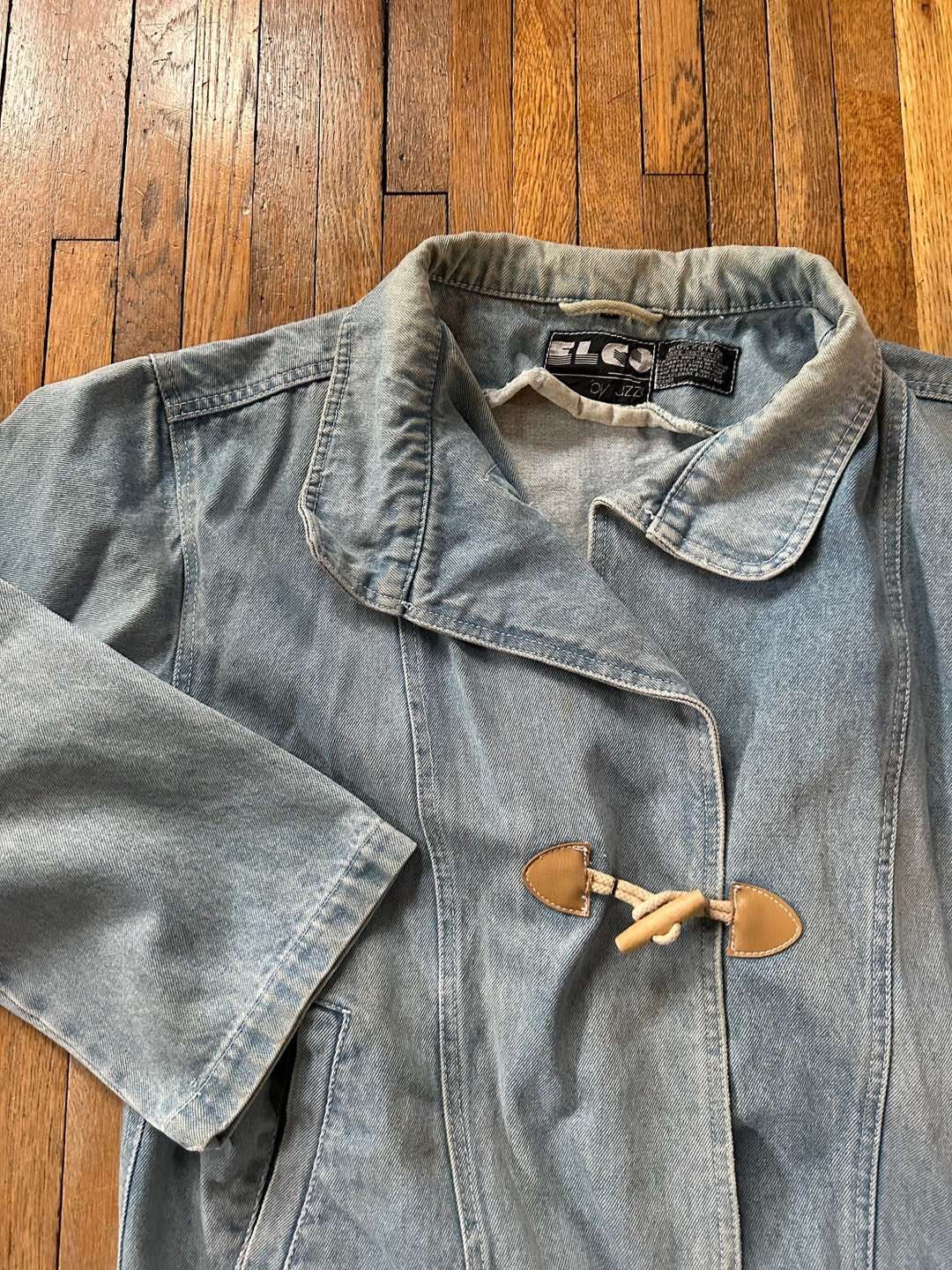 90s Denim Chore Jacket Toggle Buttons Light Wash Jean Elco by Uzzi ...