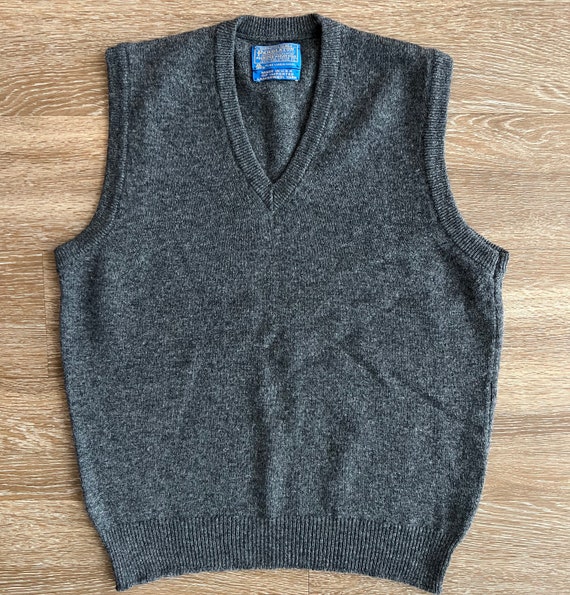 90’s Pendleton Grey Wool Sweater Vest Size Large Grey… - Gem