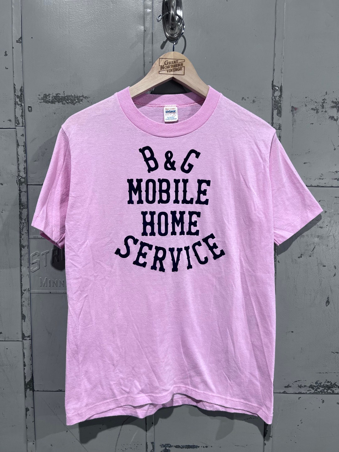 70s Pink Flock Print Mobile Home Tshirt Aesthetic Pink Color Graphic T ...