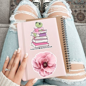 Cute Bookish Reading Frog Kawaii Sticker-animal Sticker-trendy Sticker ...