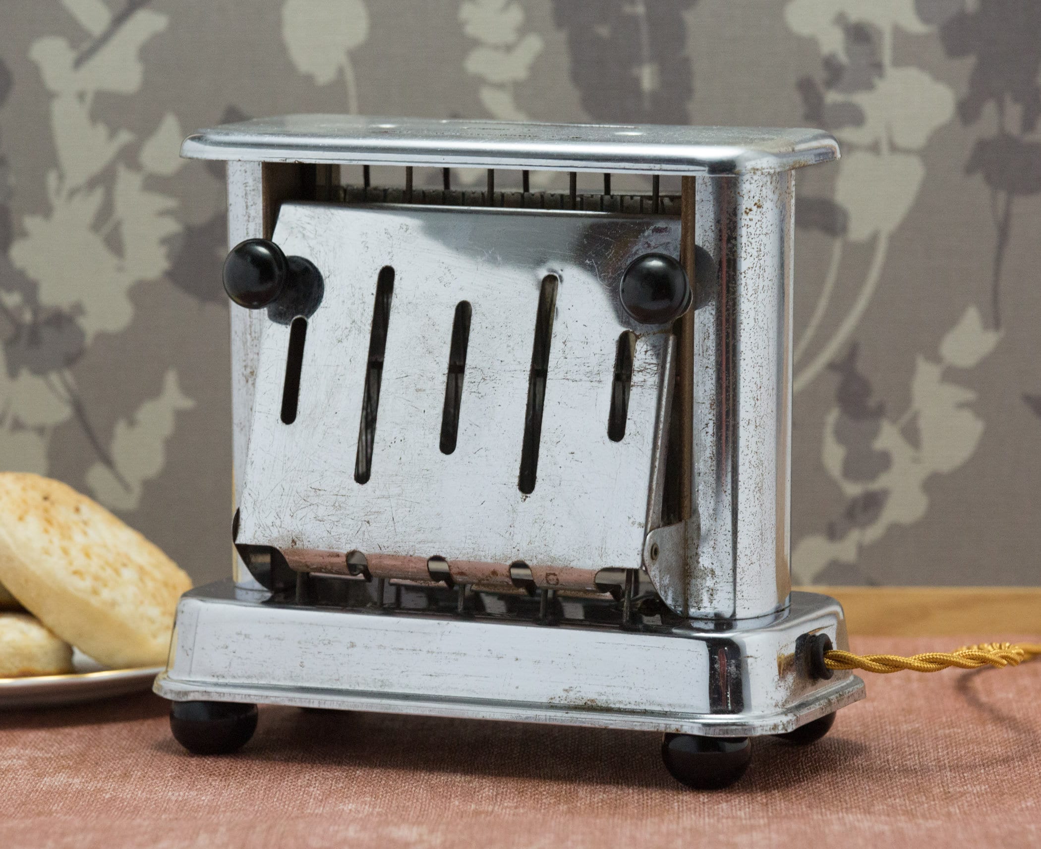 Vintage Drop Side Toaster Circa 1930's - Etsy