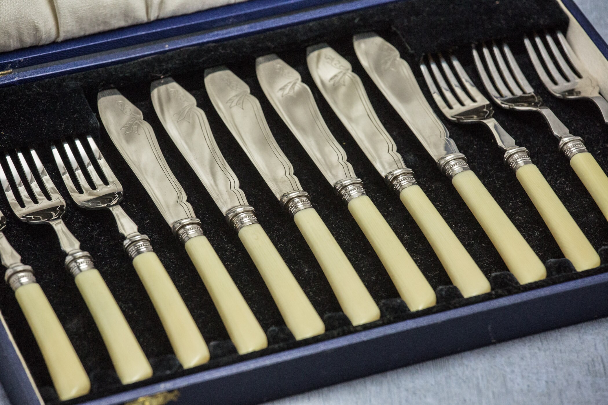 Vintage Art Deco Cutlery Set With Elegant Scrollwork and Faux - Etsy