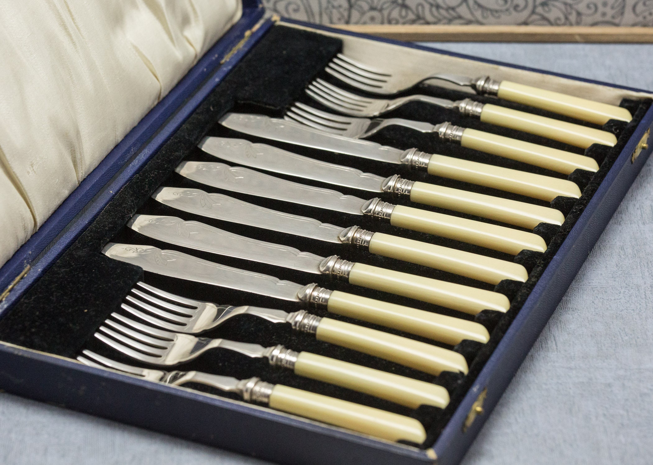 Vintage Art Deco Cutlery Set With Elegant Scrollwork and Faux - Etsy