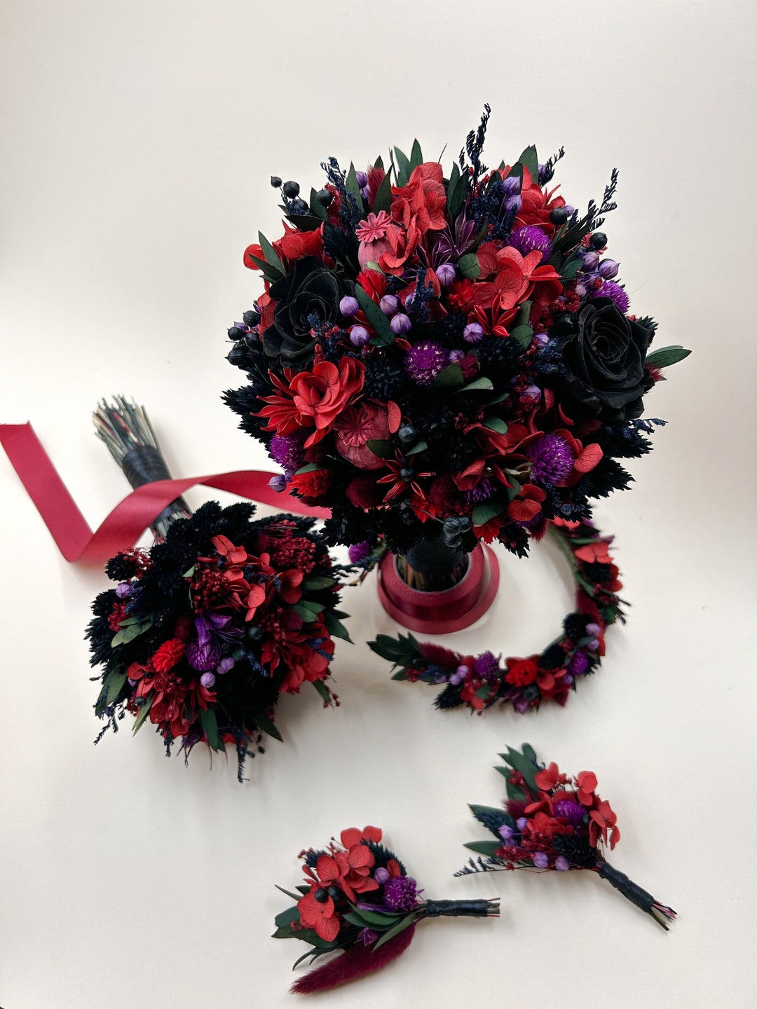 Black and Red Wedding Set With Dry I Preserved Flower, Forever Roses ...