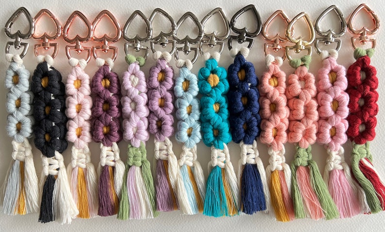 Macrame Keychain Daisy Keychain Macrame Boho Keychain - Etsy