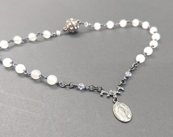 Jade Virgin Mary Necklace - Etsy