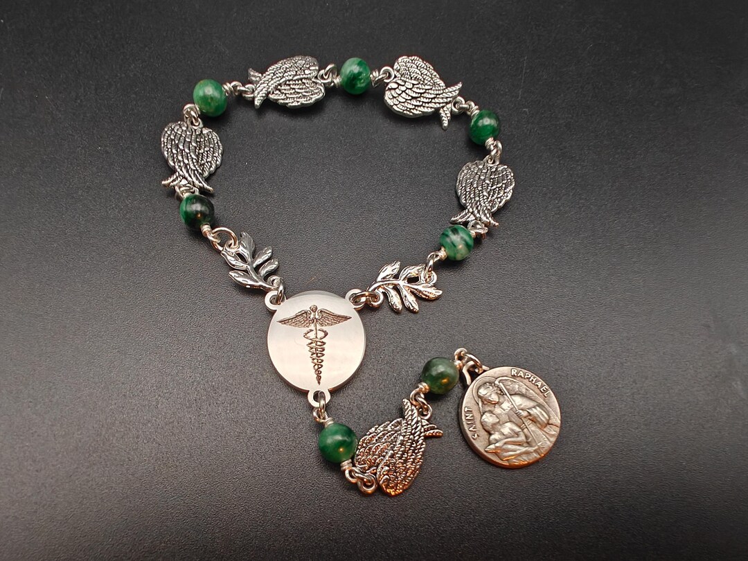 Chaplet of Saint Raphael Emerald & Angel Wings - Etsy