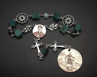 Rosaries by Disciples Den - Etsy