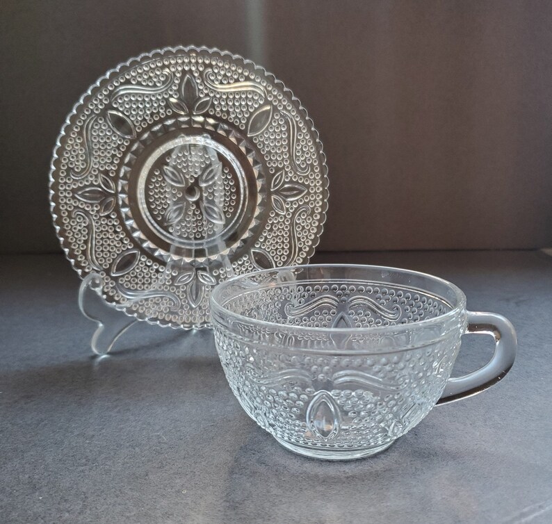 Federal Glass Heritage Pattern Place Setting - Etsy