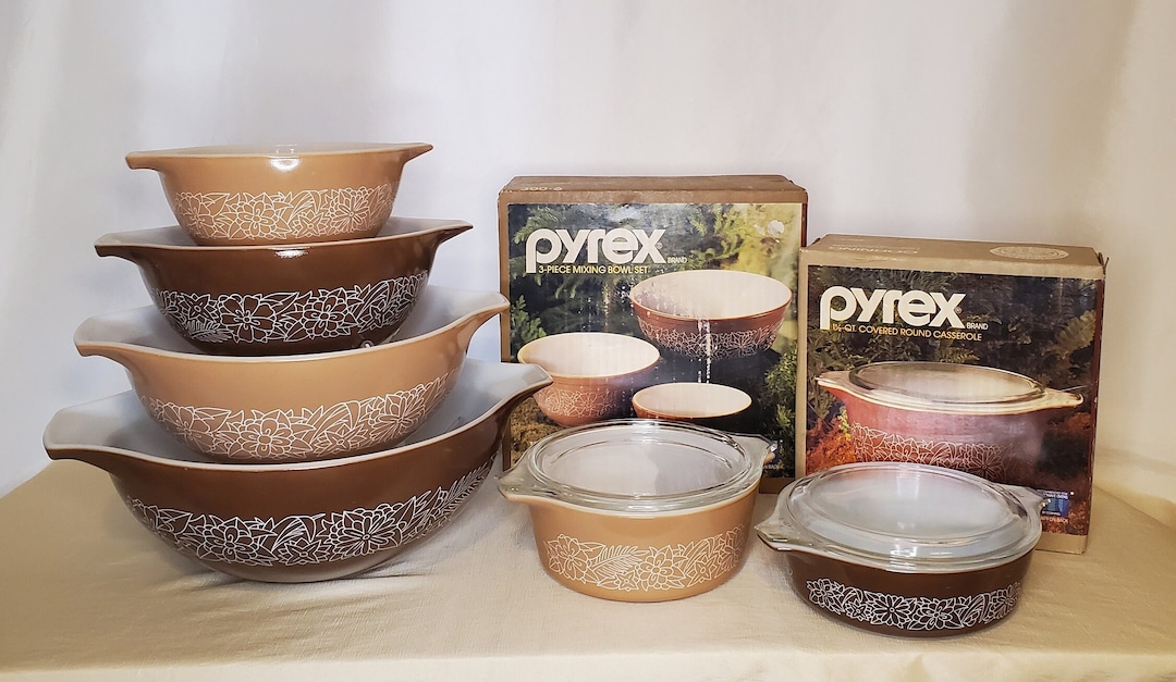 Pyrex Woodland Casseroles 472B 750ml and 471B 500ml - Etsy