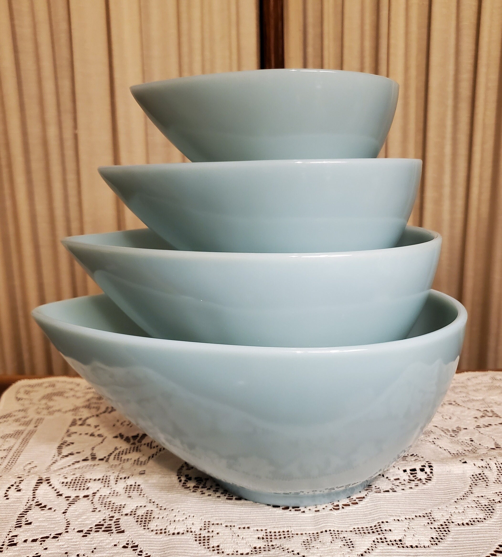 Fire King Delphite Blue Teardrop Mixing Bowl Set - Etsy
