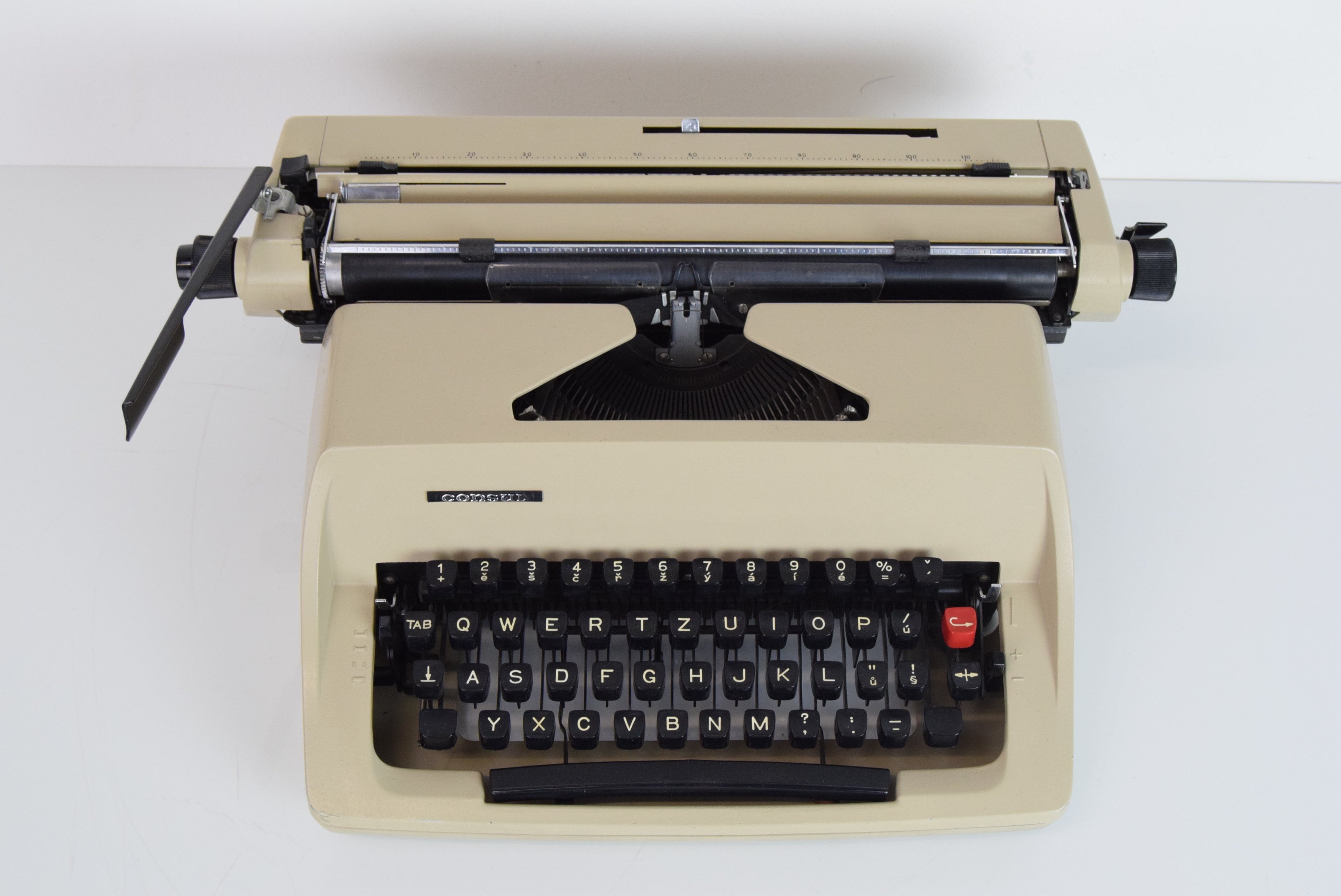 Midcentury Typewriter/consul, Type 2224, 1980's / Vintage Typewriter ...