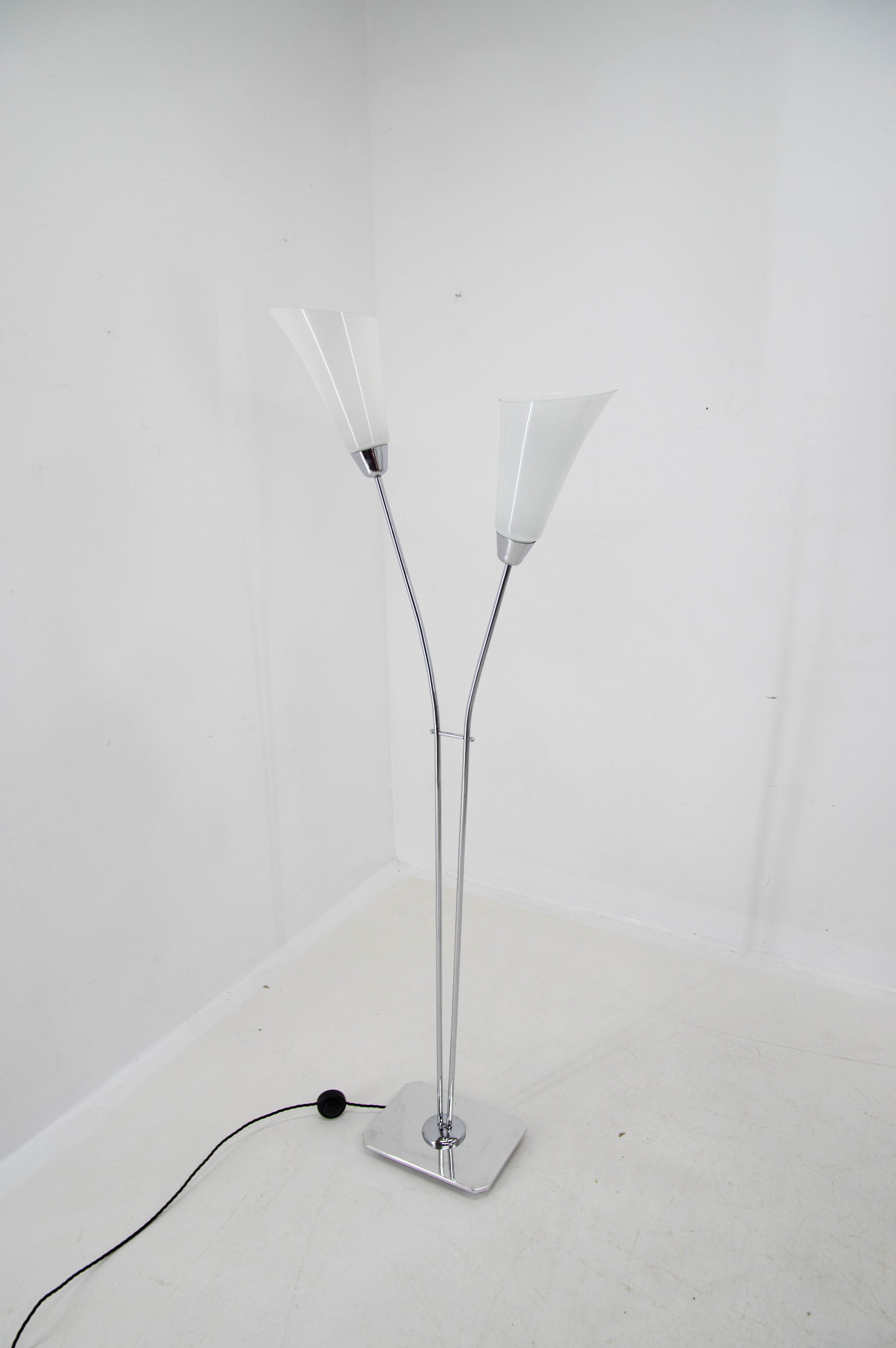 Art Deco Floor Lamp, 1940s, Restored - Etsy