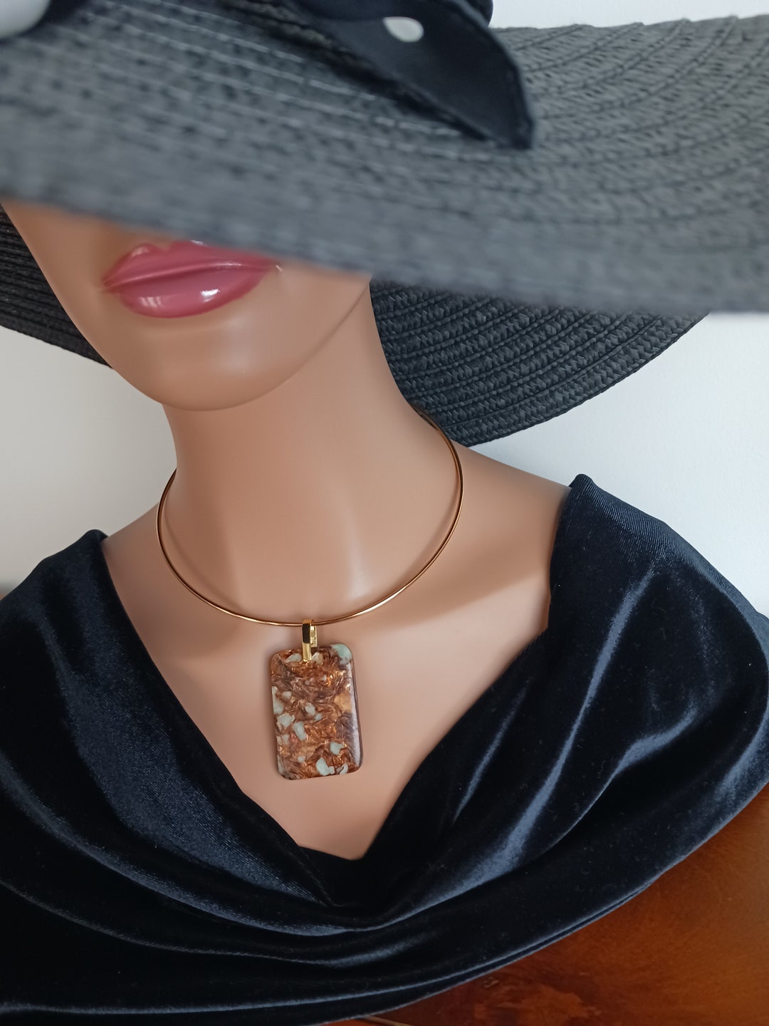 Gold-plated Neck Wire Choker Necklace Rectangle Stone Pendant, Women ...