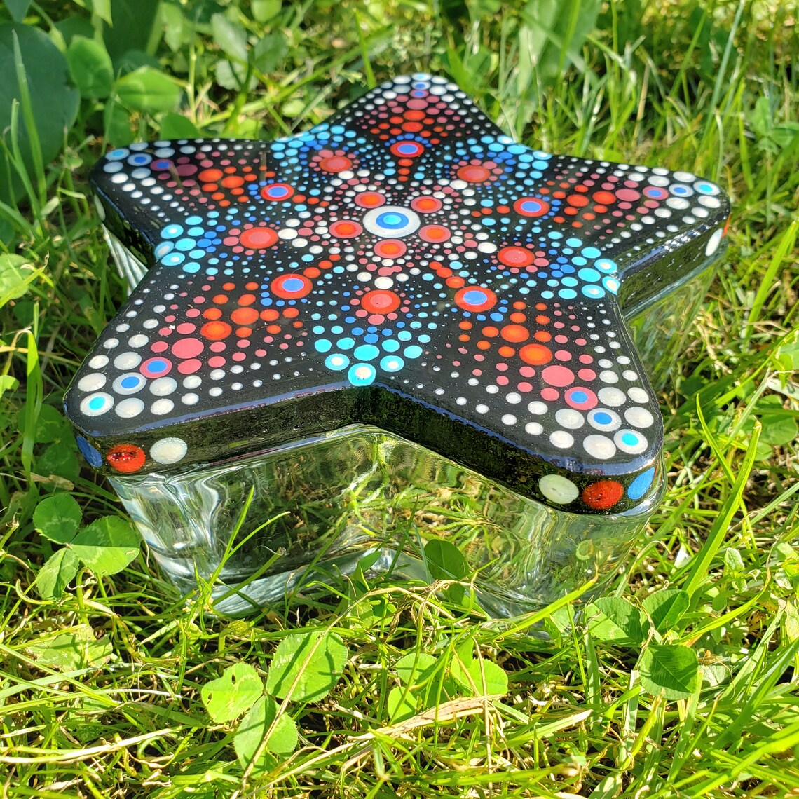 Star Shaped Americana Dot Mandala Box - Etsy