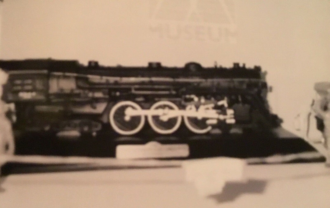 Reproduction of Lionel Classic 700 E Hudson Steam Engine by Avon ...