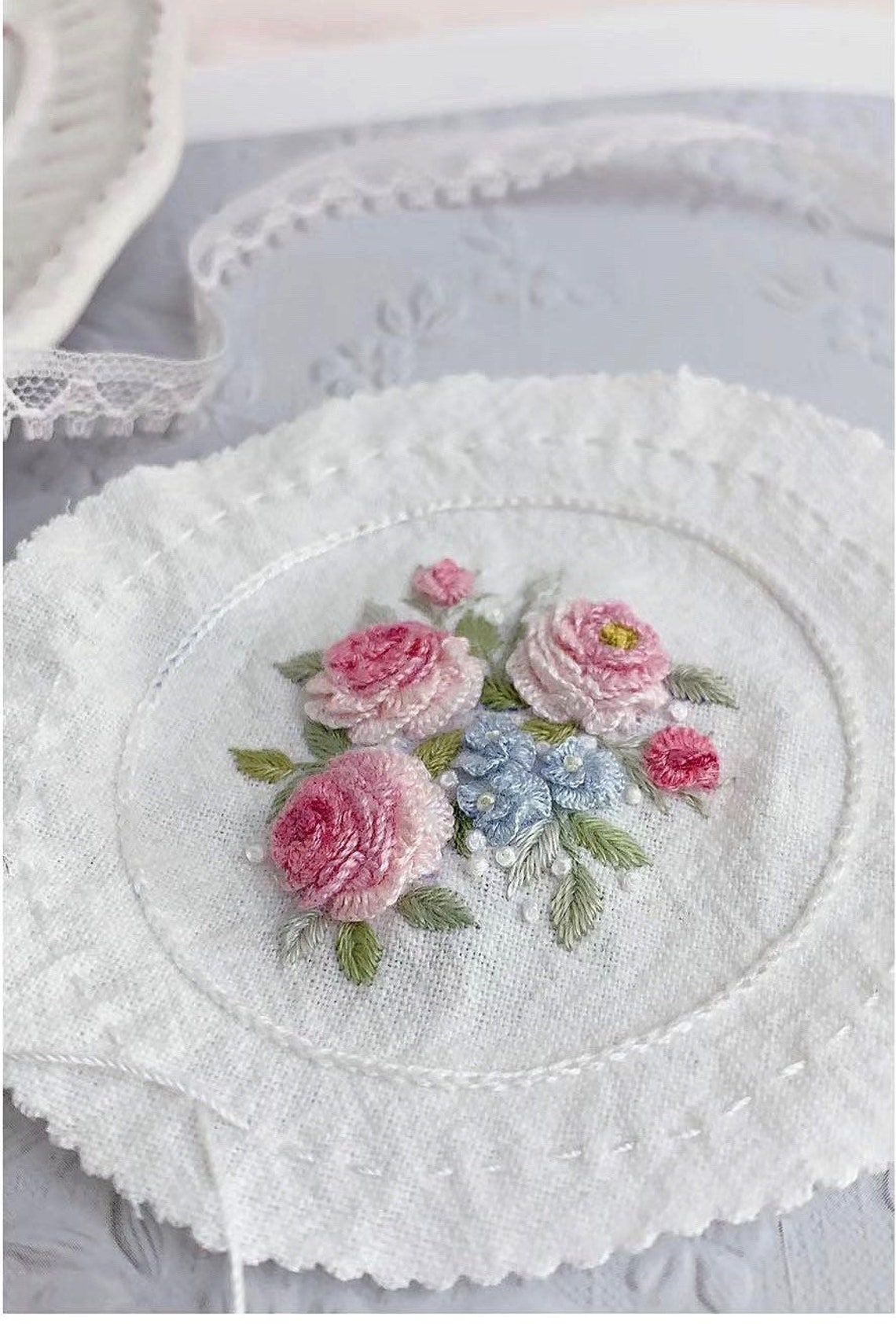 Hand Embroidered Pocket Mirror 3D Floral Embroidered Compact Mirror ...