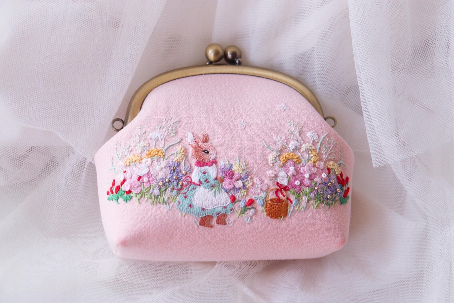 Hand Embroidered Rabbit Coin Purse Handmade Fabric Makeupbag Woodland ...