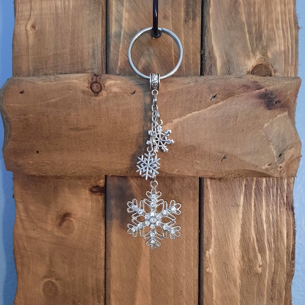 Snowflake Keychain - Etsy