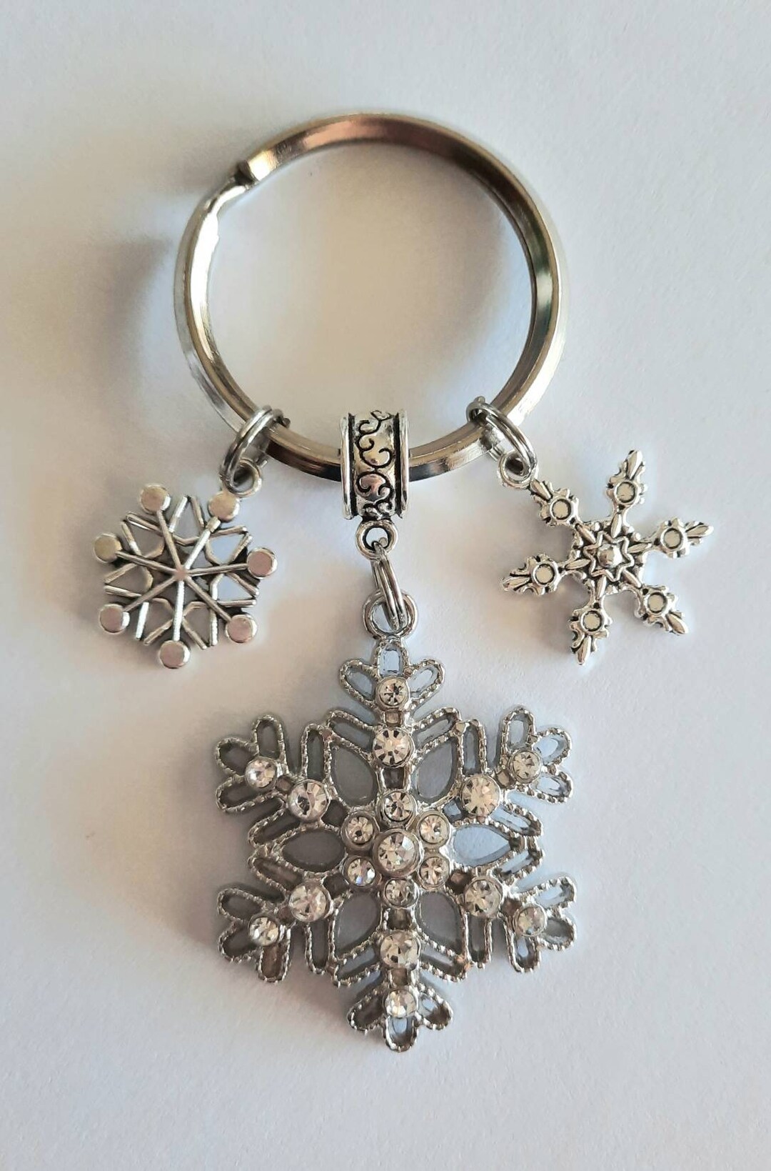 Beautiful Snowflake Keychain, Winter Keychain, Christmas Keychain ...