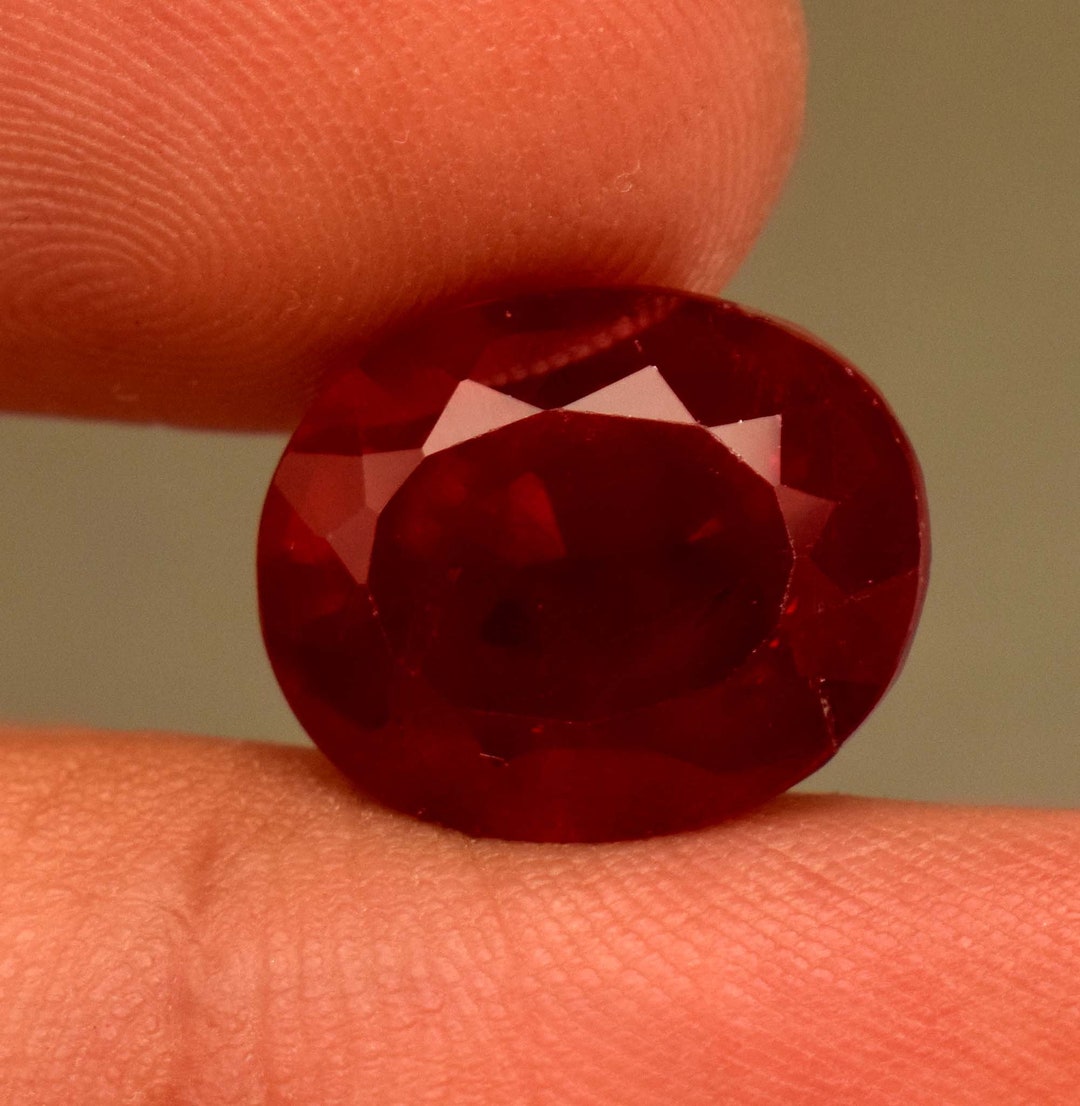Natural Pigeon Blood Red Ruby Oval Cut 9.65 Ct Certified Loose Gemstone ...