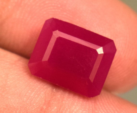 Natural Red Ruby Gemstone 6.15 Ct Emerald Cut Certified Loose Gemstone ...