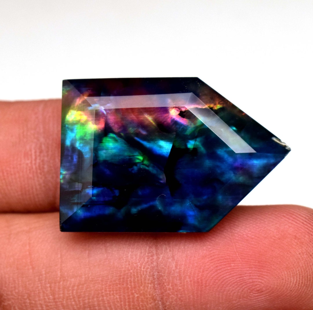 Huge Rare Red Blue Ammolite Gemstone Multi Fire Faceted Fancy Shape 31. ...