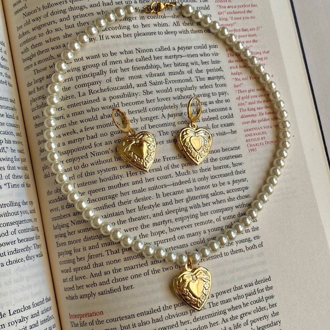 Heart Locket Jewelry Set 18k Gold Heart Locket Charm Dainty Coquette ...